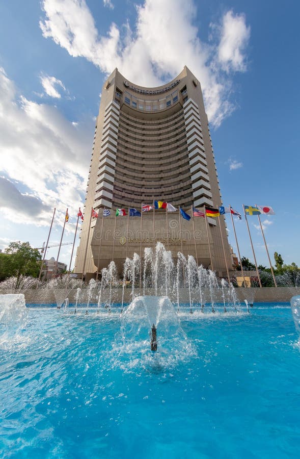 Bucharest Intercontinental Hotel Night Scene Editorial Photo - Image of ...