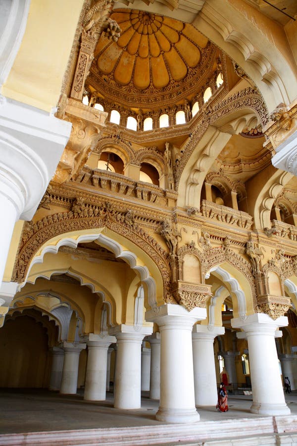 Interior del palacio imagen de archivo. Imagen de lujoso - 4100539