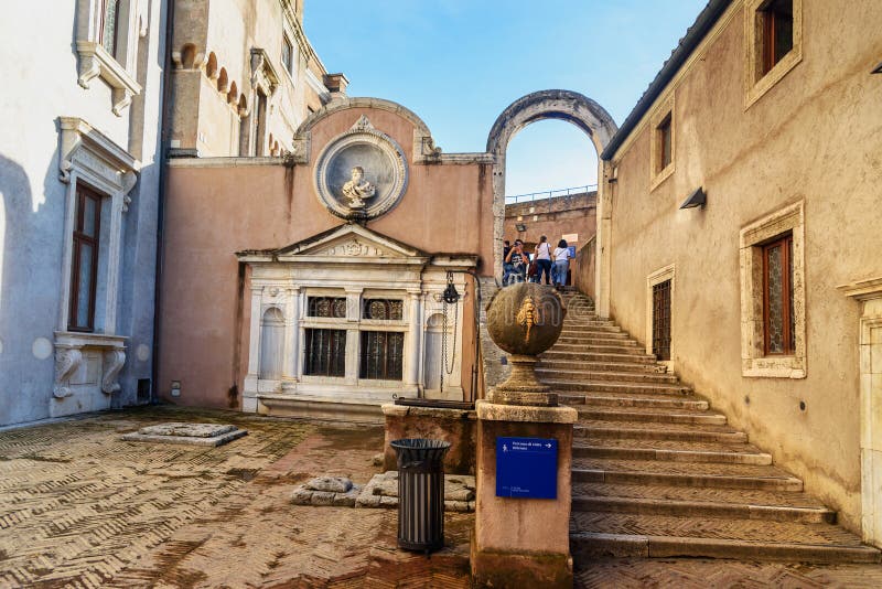 Inside Castel Sant`Angelo editorial photo. Image of historic - 133054876
