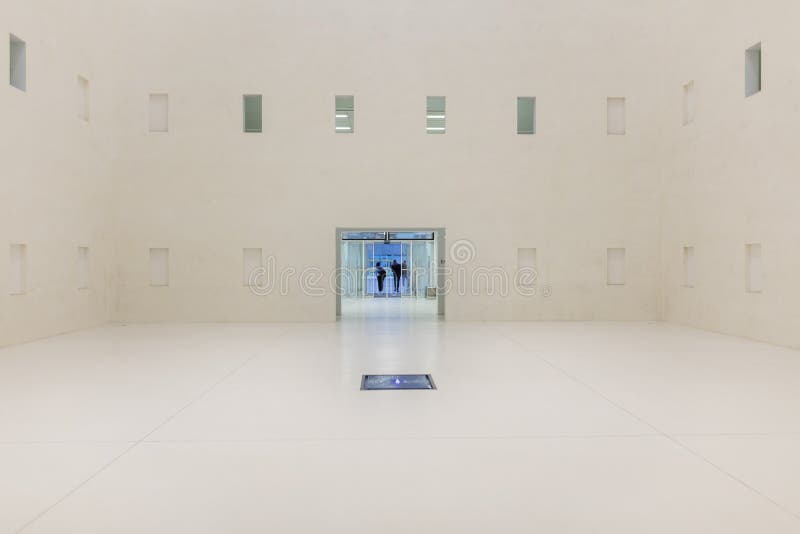 Stuttgart Ciy Library editorial photography. Image of city - 25613057