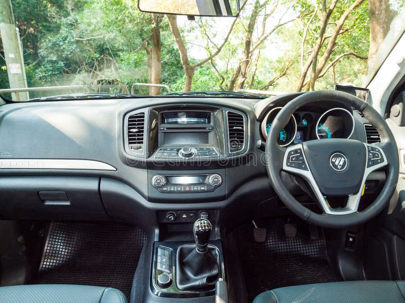 Interior De Foton Tunland 2017 Fotografia Editorial - Imagem de moderno ...