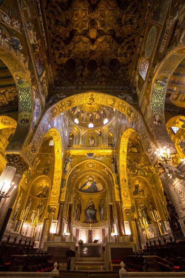 Interior De La Capilla De Palatine, Palermo, Italia Fotografía ...