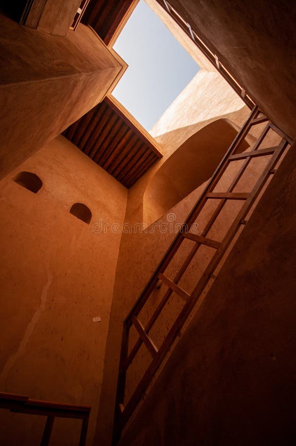 Interior De Rustaq Fort Castle Oman Foto de archivo - Imagen de ...
