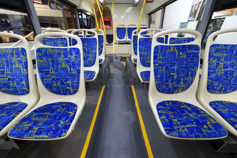 Interior Del Autobús De La Ciudad Foto de archivo - Imagen de adentro ...