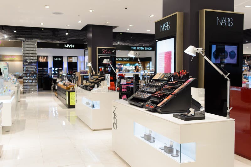 Interior Del Centro Comercial Fotografía editorial - Imagen de asia ...