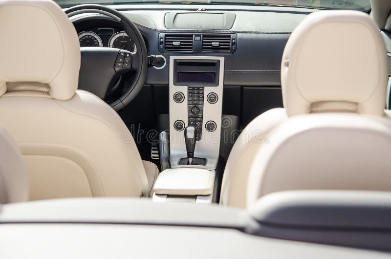 Interior del Coche imagen de archivo. Imagen de pista - 27291897