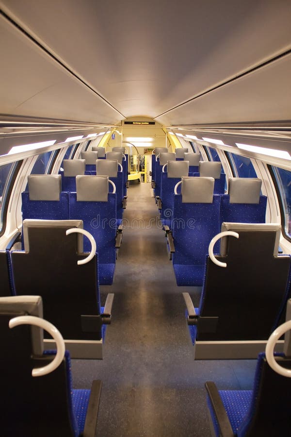 Interior del tren foto de archivo. Imagen de silla, interior - 12808596