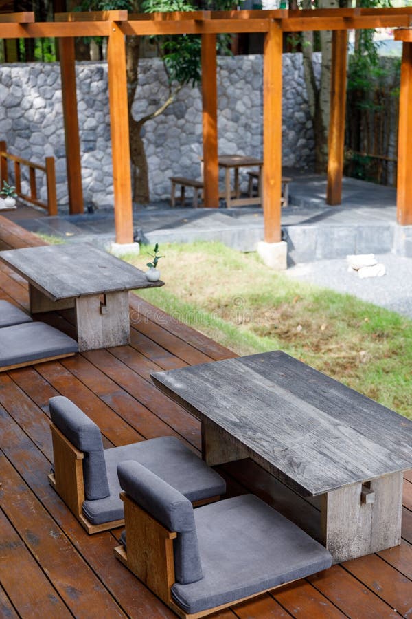 Interior Design of a Japanese Style Coffee Shop Cafe Design Interior ...