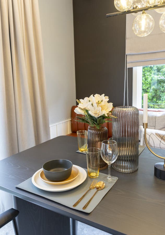 Interior Design of Modern Dining Room and Plate Setting on Table. Stock ...