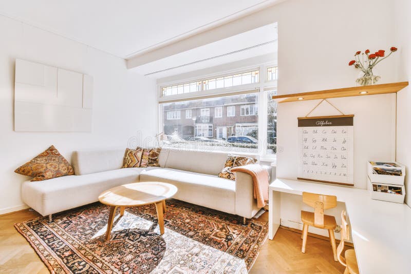 Interior do conforto imagem de stock. Imagem de real - 253423003