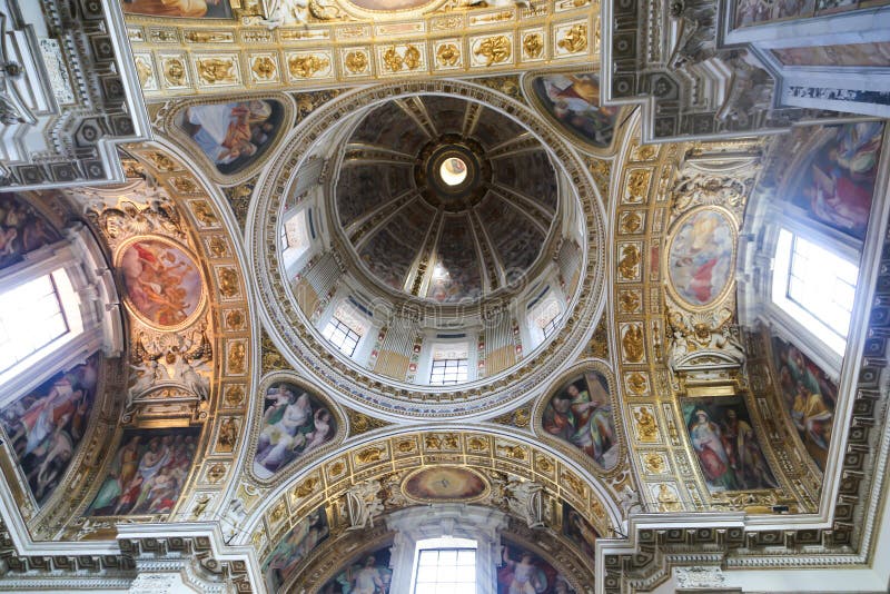 Interior Do St Peter Basilica, Vaticano Foto de Stock Editorial ...