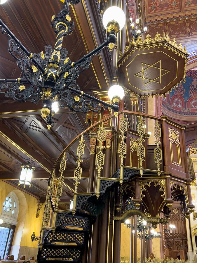 Interior of Dohany Synagogue, the Largest Synagogue in Europe in ...