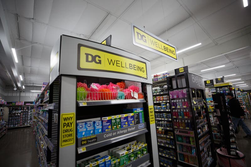 Dollar General Store Merchandise Photos Stock Photos - Free & Royalty ...