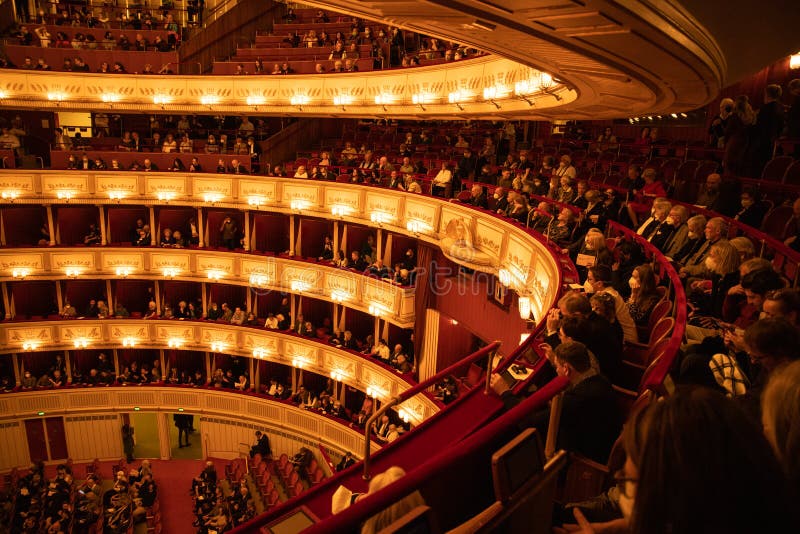 Interior of the Famous Vienna State Opera Editorial Photo - Image of ...