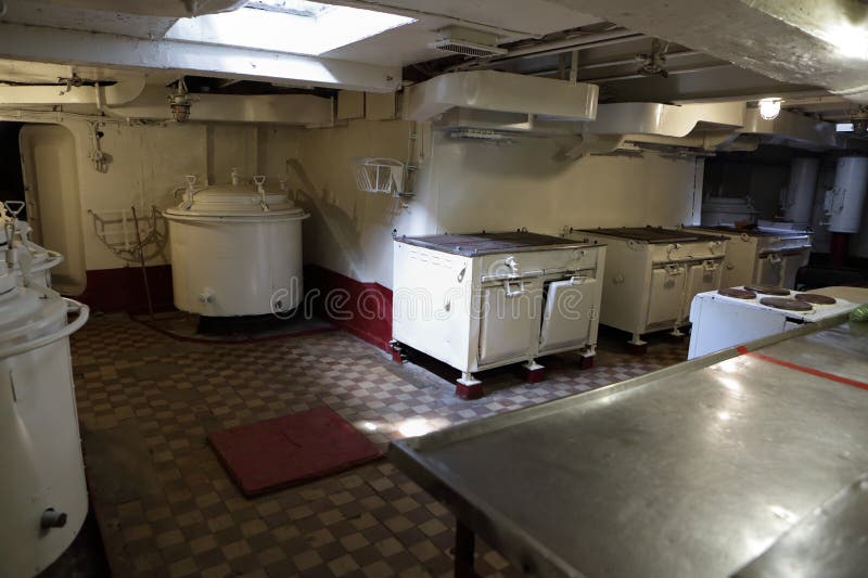 Military Ship Interior Stock Images - Download 808 Royalty Free Photos