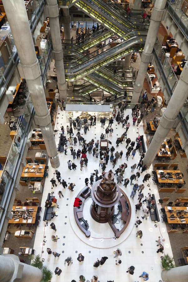 Lloyds of London editorial photography. Image of built - 24135287