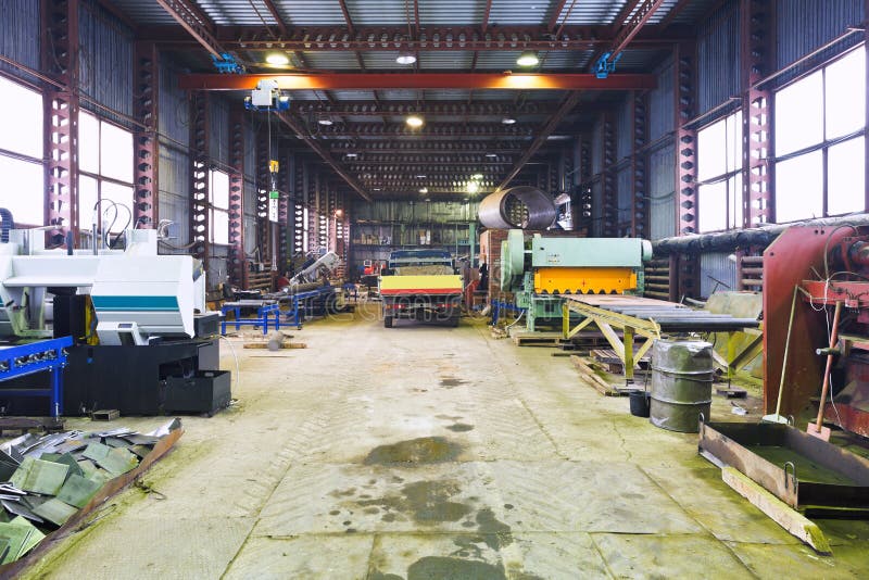 Interior of Mechanical Workshop Stock Image - Image of machine, metal ...