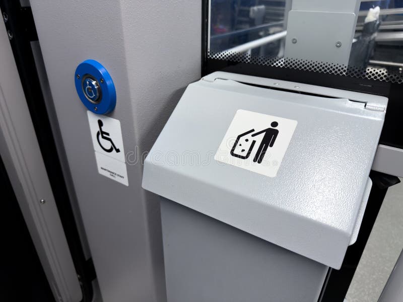 397 Trash Bin Signage Stock Photos - Free & Royalty-Free Stock Photos ...