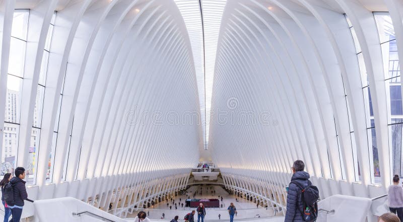 Interior of Oculus Building Editorial Photography - Image of passangers ...