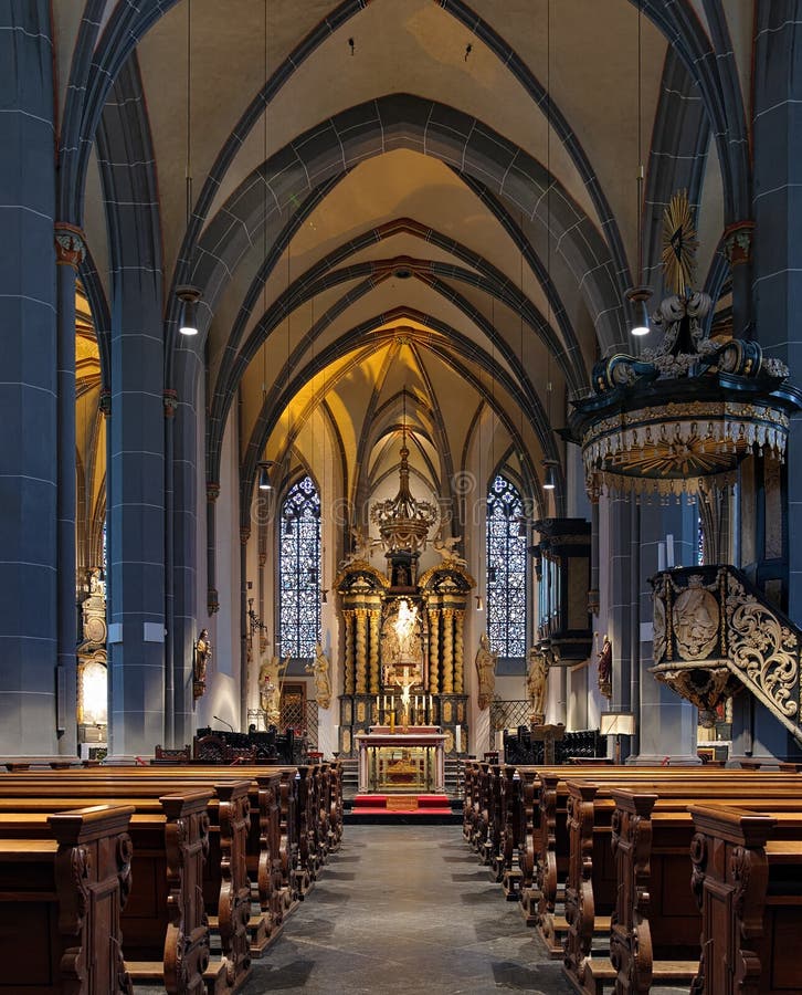 Interior of St. Lambertus Basilica in Dusseldorf Stock Photo - Image of ...
