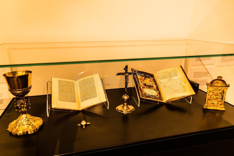 Interior of the Treasury Museum of Split Cathedral Editorial ...