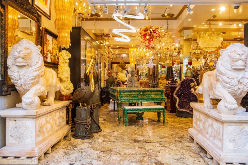 Interior View of Chinese Style Lighting Store Editorial Photo - Image ...