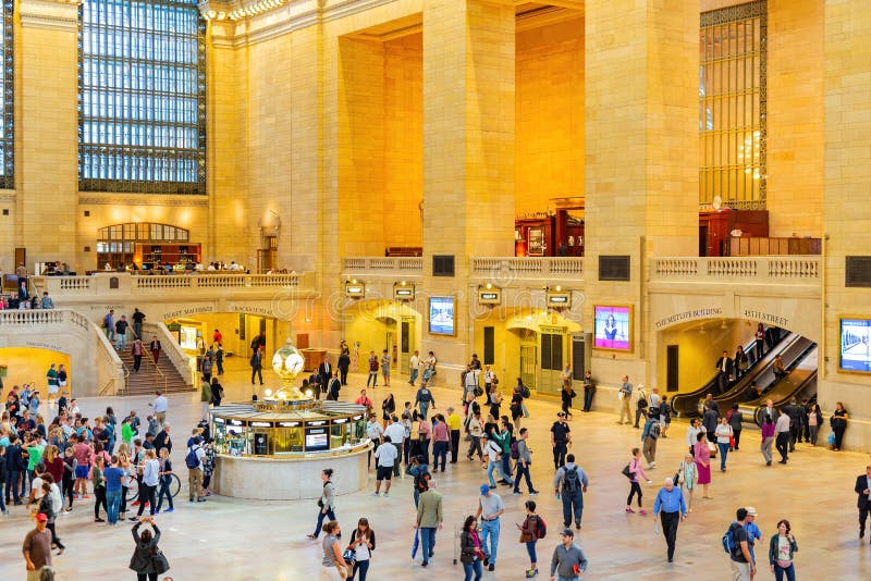 Interior View of the Famous Grand Central Terminal Editorial Image ...