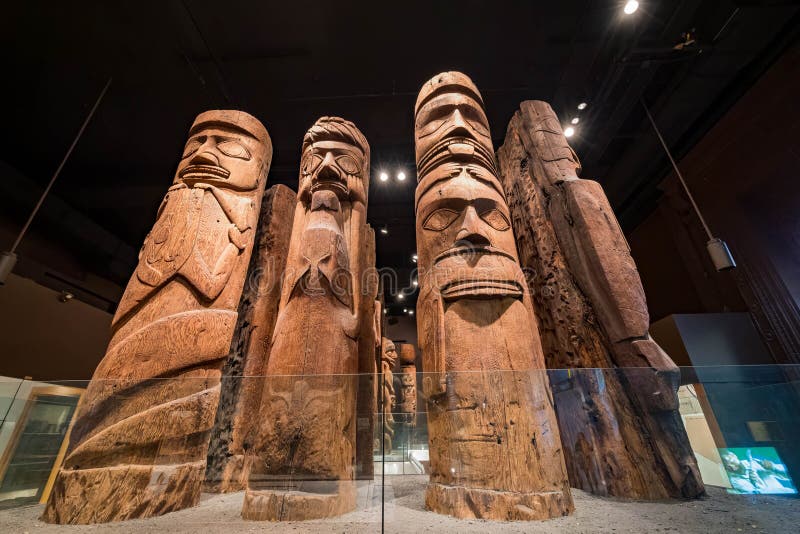 Interior View of the Field Museum Editorial Stock Image - Image of ...