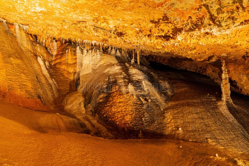 Interior View of the Meramec Caverns Stock Image - Image of united ...