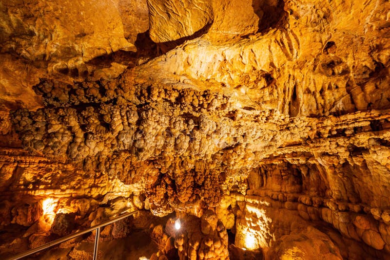 Interior View of the Meramec Caverns Stock Photo - Image of nature ...