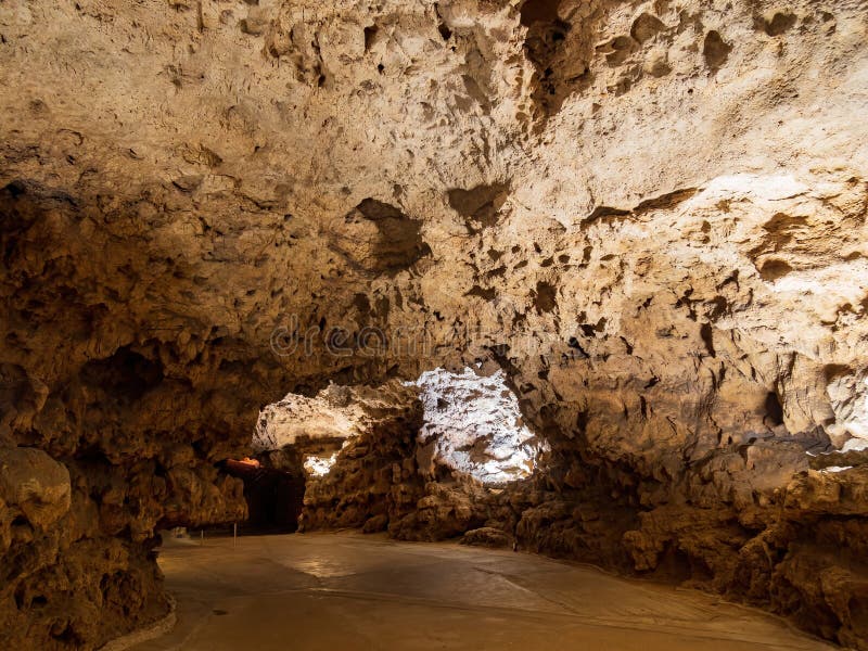 Interior View of the Meramec Caverns Stock Photo - Image of city ...