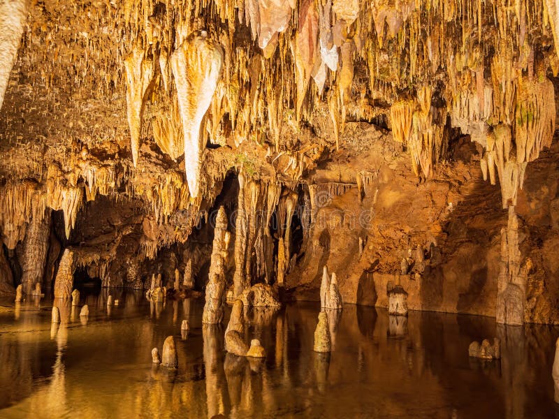 Interior View of the Meramec Caverns Stock Image - Image of natural ...