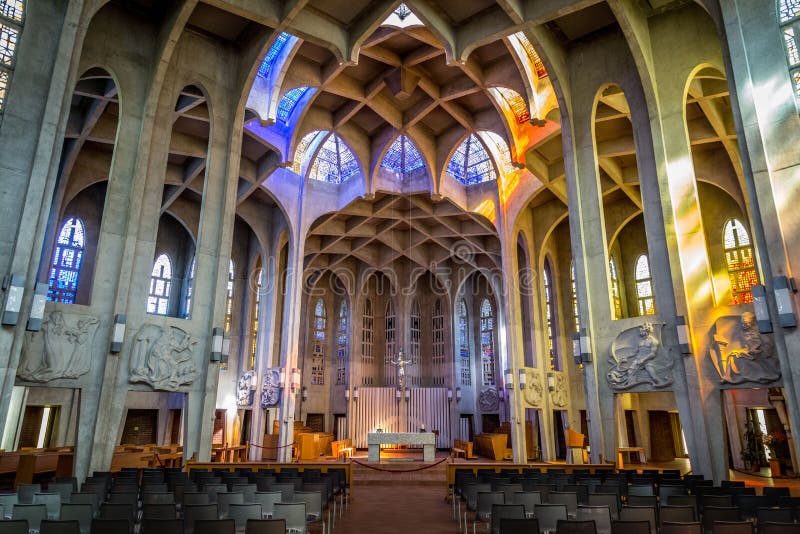 Interior of the Westminster Abbey Benedictine Monastery in London, UK ...