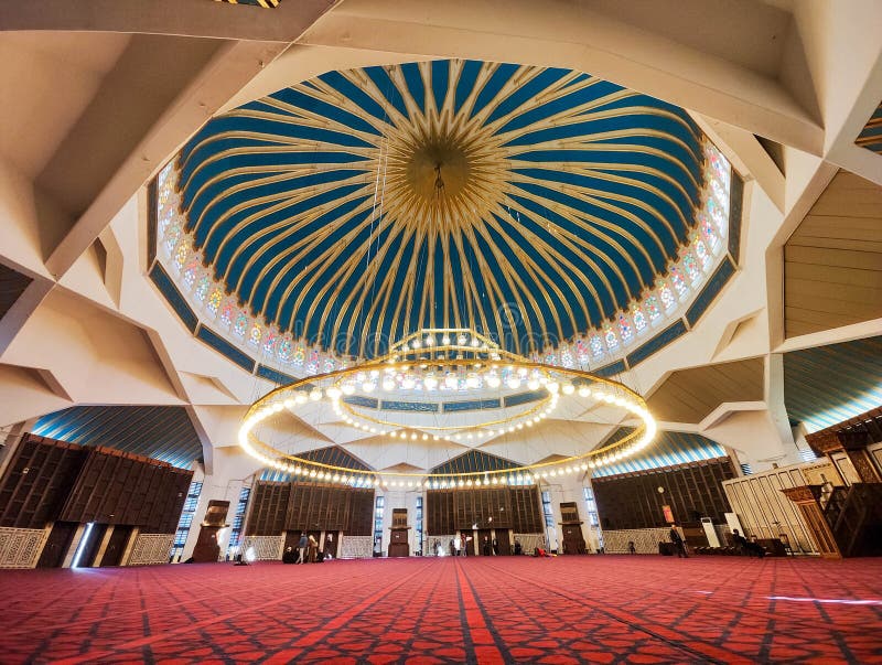 Interiors of Mosque King Abdullah I at Amman on Jordan Editorial Image - Image of cloud, amman ...