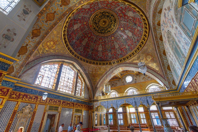 Interiors of Topkapi Palace in Istanbul, Turkey. Editorial Stock Image ...