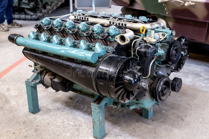 Internal combustion engine stock photo. Image of mechanical - 148727436