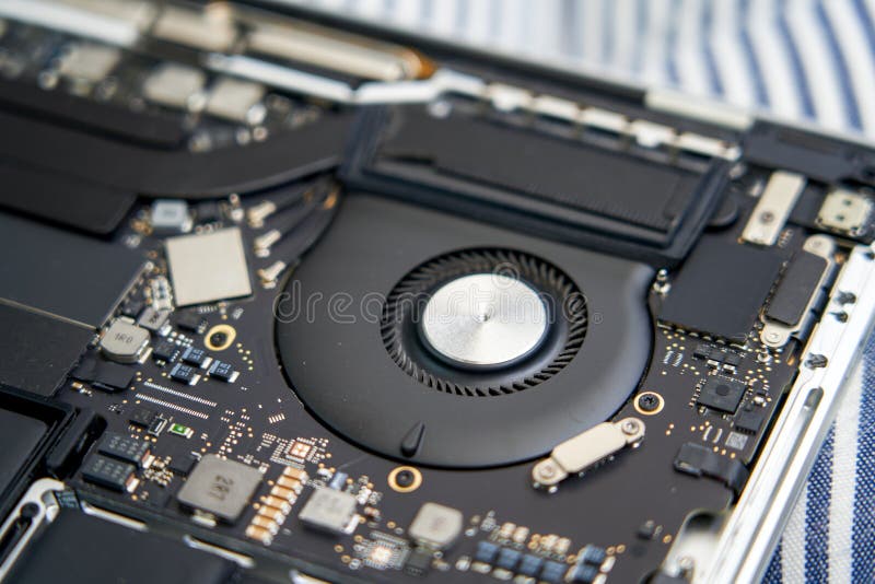 The Internal Structural Electronic Components of a Disassembled High ...