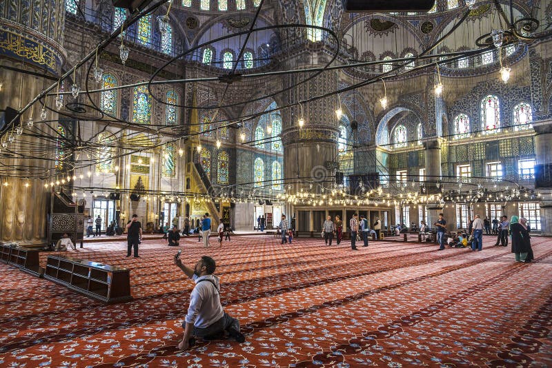 Internal View of Blue Mosque and Believers, Sultanahmet, Istanbul ...