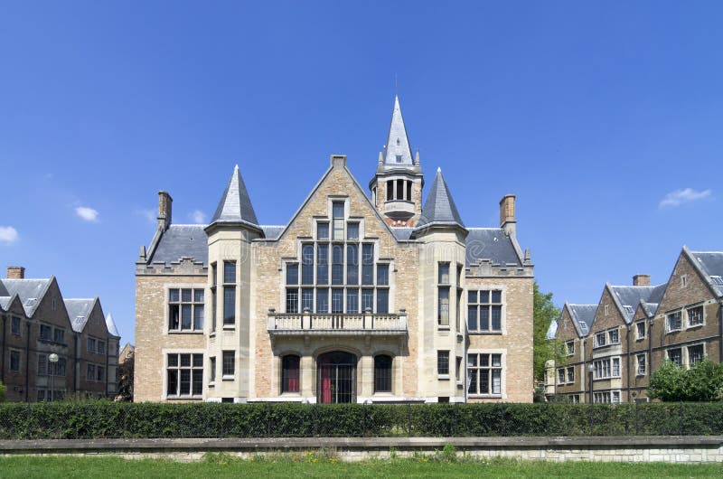 Internationaal Studentenhuis in Parijs Stock Afbeelding - Image of ...
