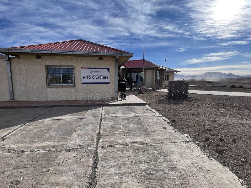 International Border Crossing at the Edge of the Andes - Paso Hito ...