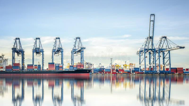 Working in the Shipyard, Even Though Tired, Keep the Spirit Stock Image ...