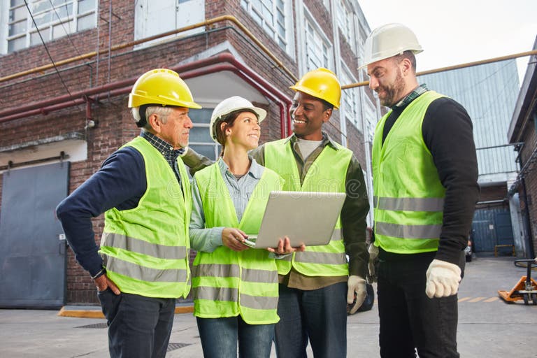 772 Dispatch Team Stock Photos - Free & Royalty-Free Stock Photos from ...