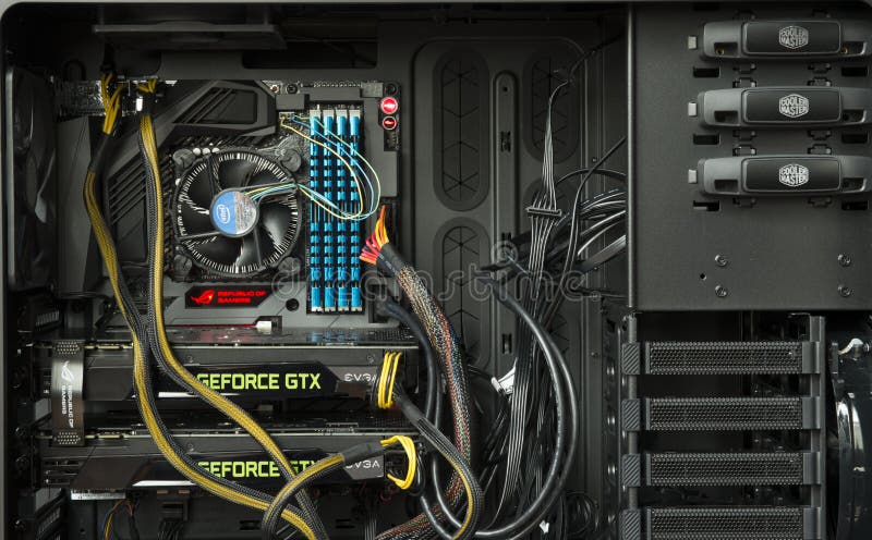 Interno del computer immagine stock editoriale. Immagine di duro - 33376449