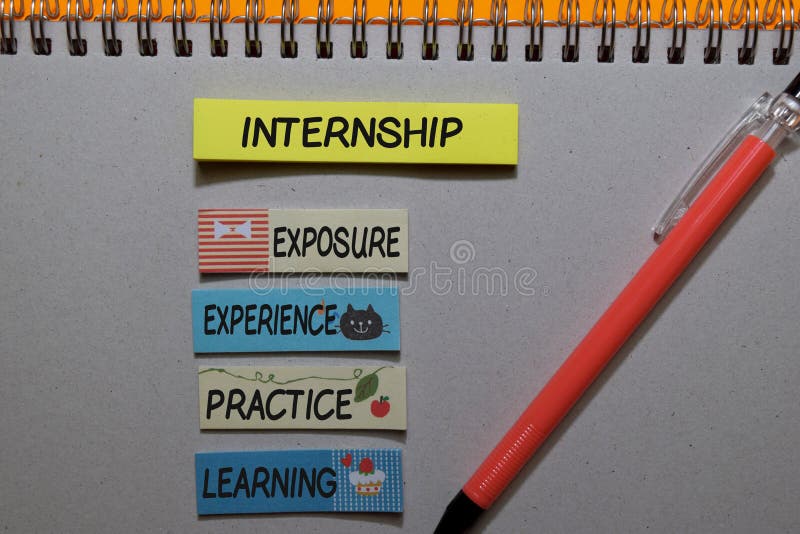 Apprenticeship Text on Sticky Notes with Office Desk Concept Stock ...