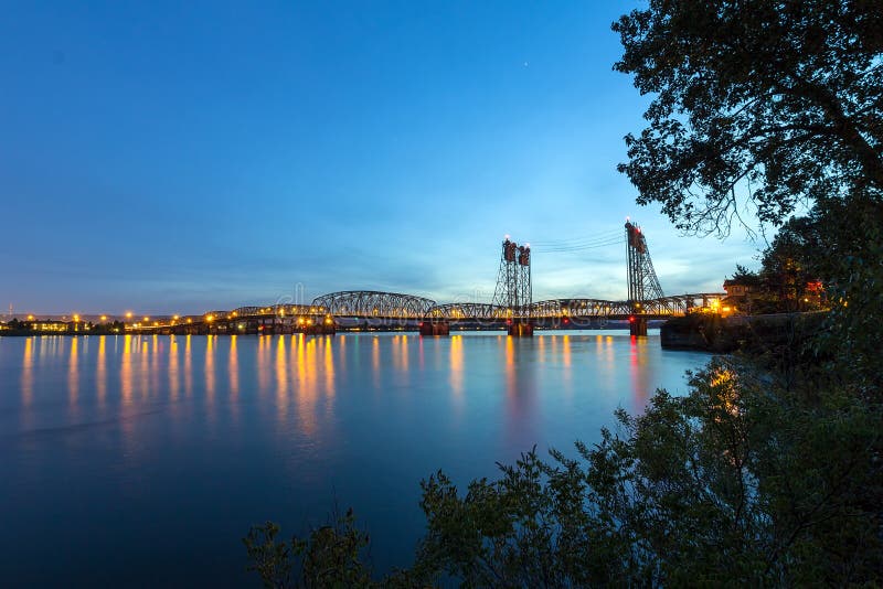 Interstate Bridge Over Columbia River at Dusk Stock Image - Image of ...