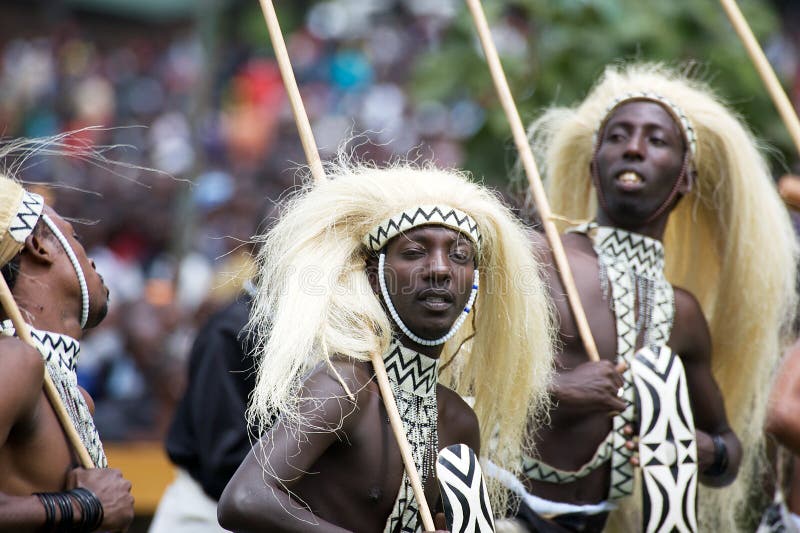 Intore dancers editorial photo. Image of ceremonies, story - 19966366