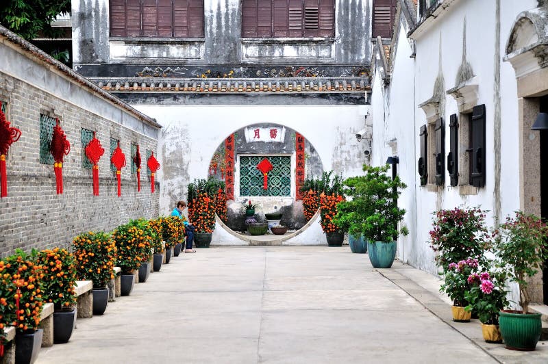 Vecchia Manopola Di Porta Rotonda Fotografia Stock - Immagine di colore ...