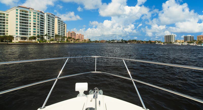 Intracoastal Waterway stock photo. Image of blue, luxury - 26486012