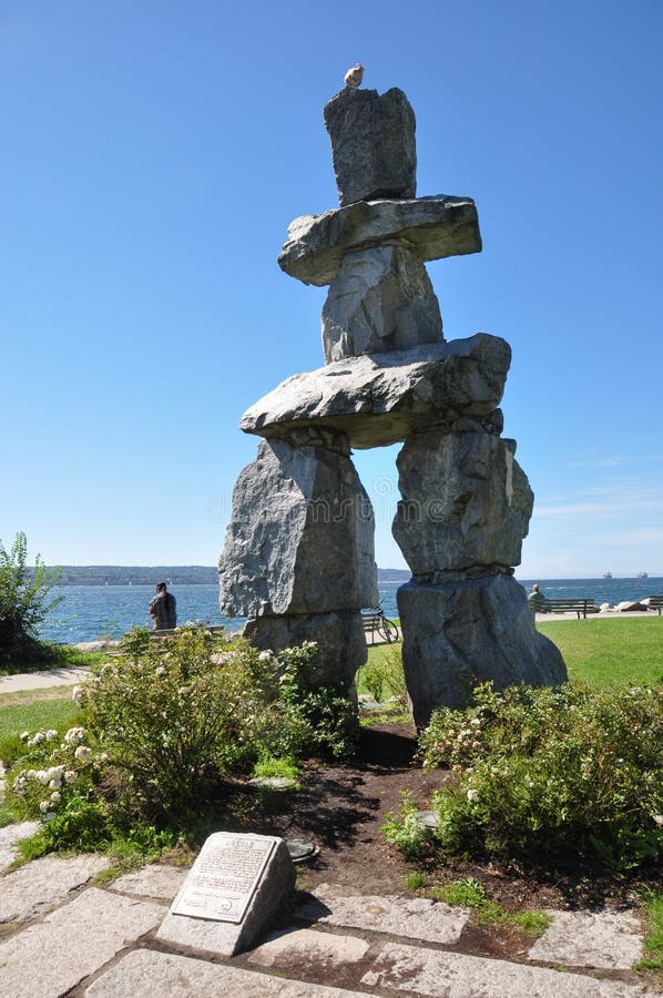Inukshuk - Vancouver, Canada Photo stock - Image of statut, inuits: 5092986