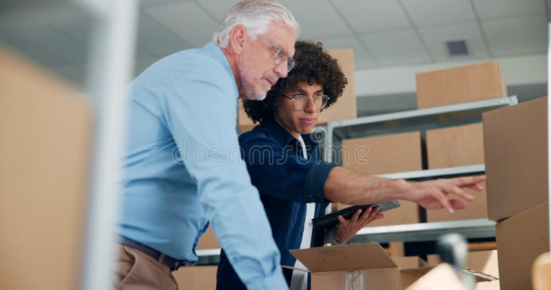 Inventory, Men and Discussion with Tablet, Mentor and Management with ...